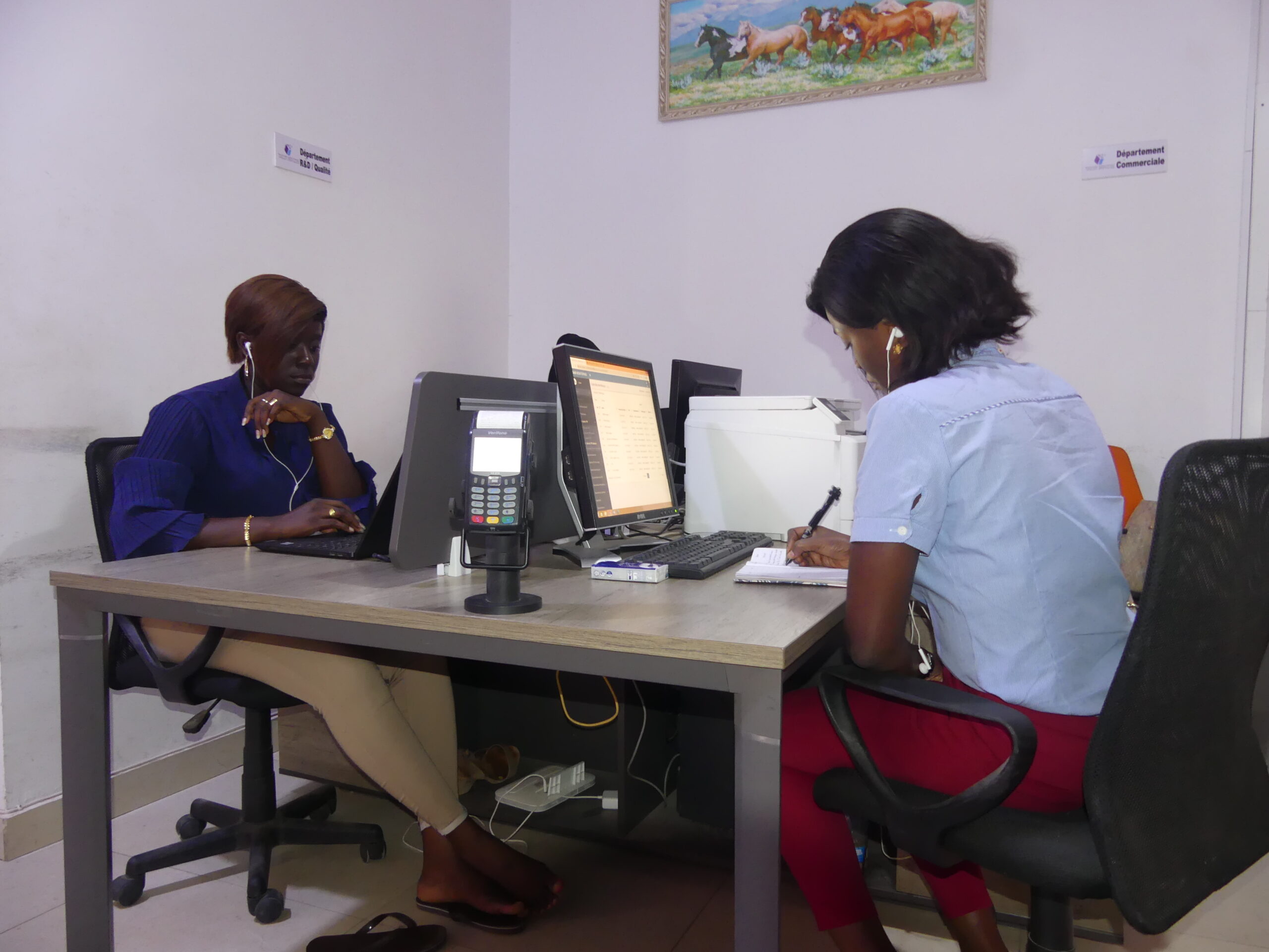 Accueil - tracom-int.com Accueil - TRACOM INT